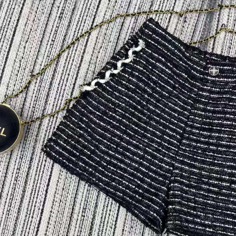 Exact replica Chanel Short Suits
