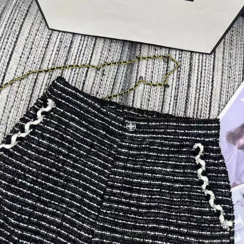 Exact replica Chanel Short Suits