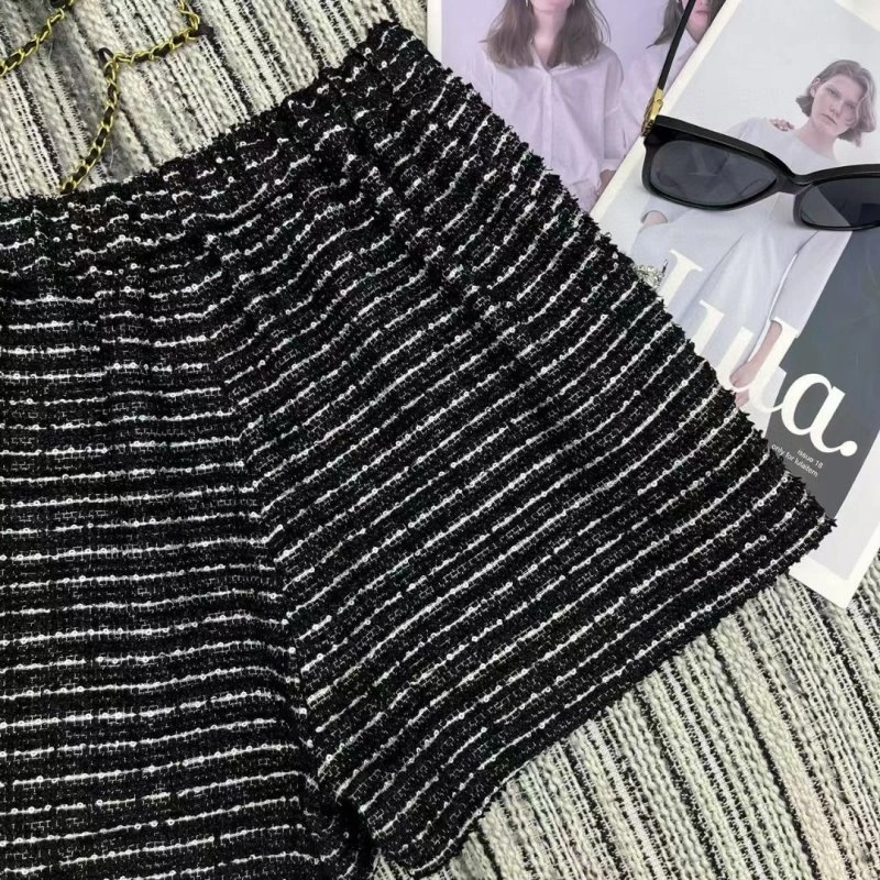 Exact replica Chanel Short Suits