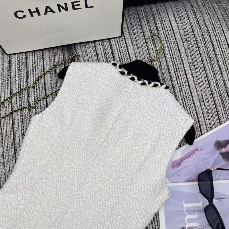 1:1 copy Chanel Short Suits