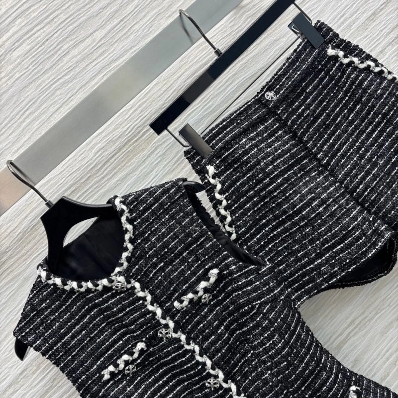 Legit Chanel Short Suits