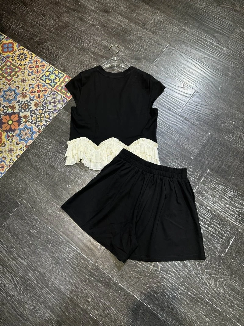 Brand-original Chanel Short Suits