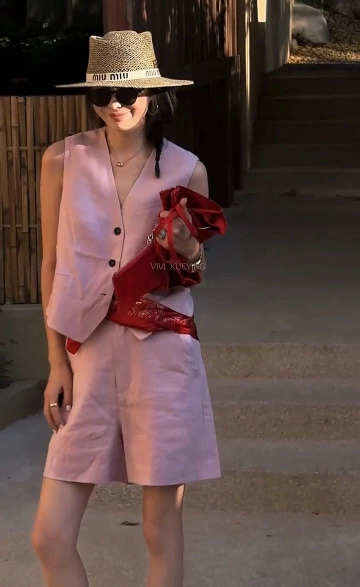 Brand-original Chanel Short Suits