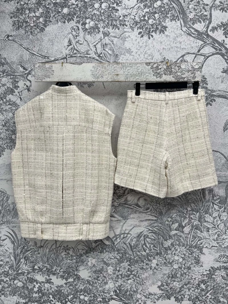 Legit Chanel Short Suits