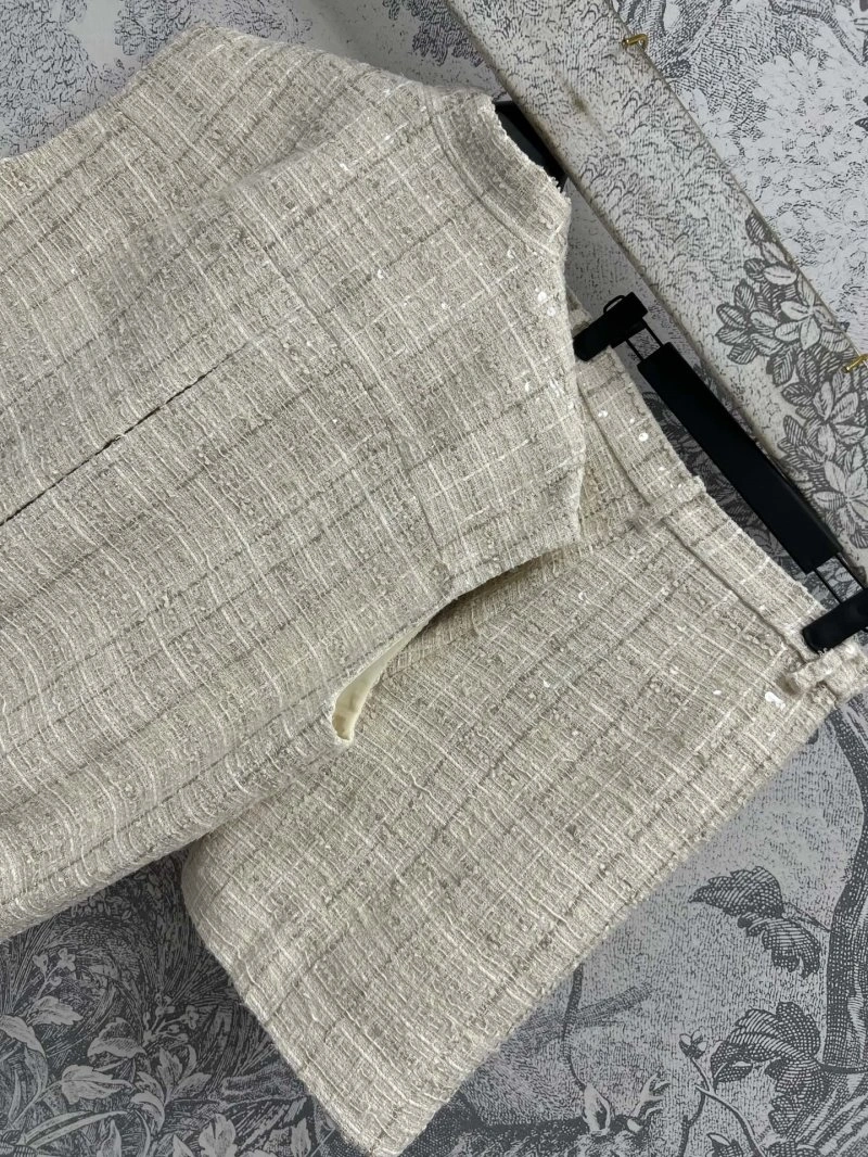 Legit Chanel Short Suits