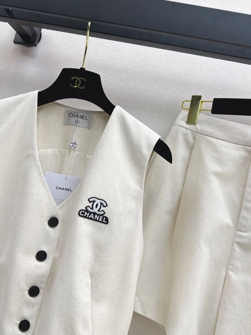Brand-original Chanel Short Suits