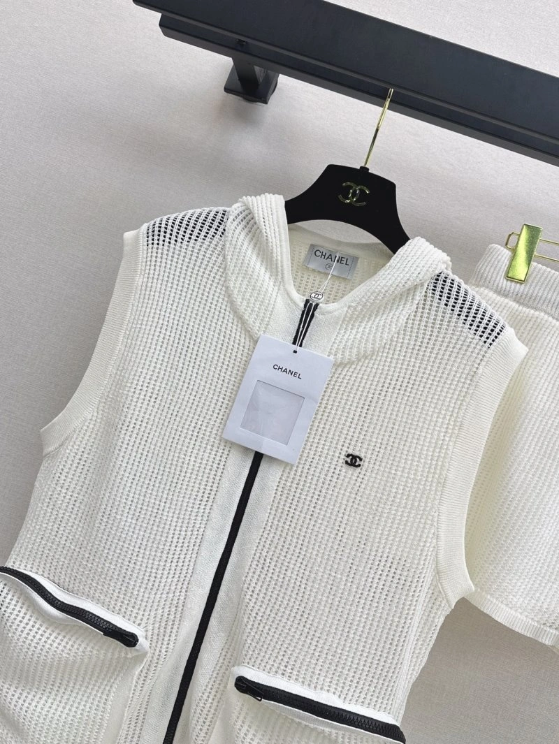 High accuracy Chanel Short Suits