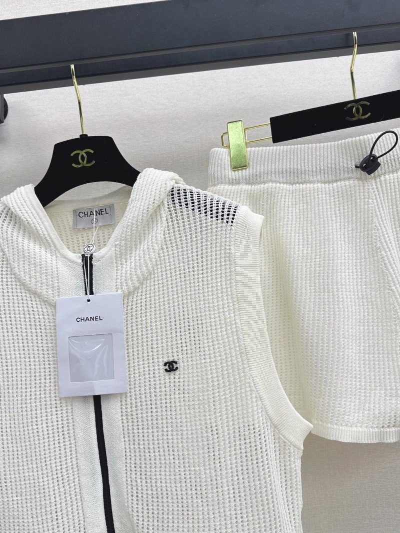 High accuracy Chanel Short Suits