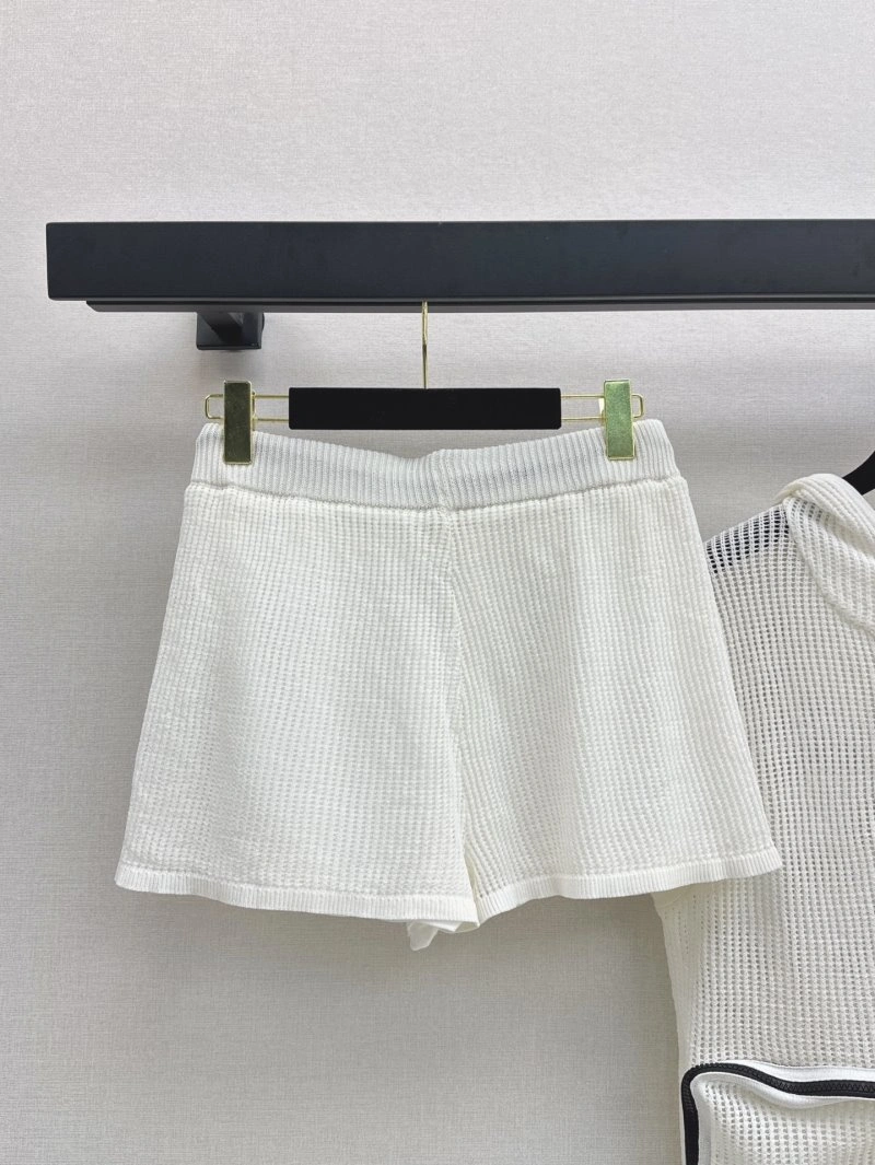 High accuracy Chanel Short Suits