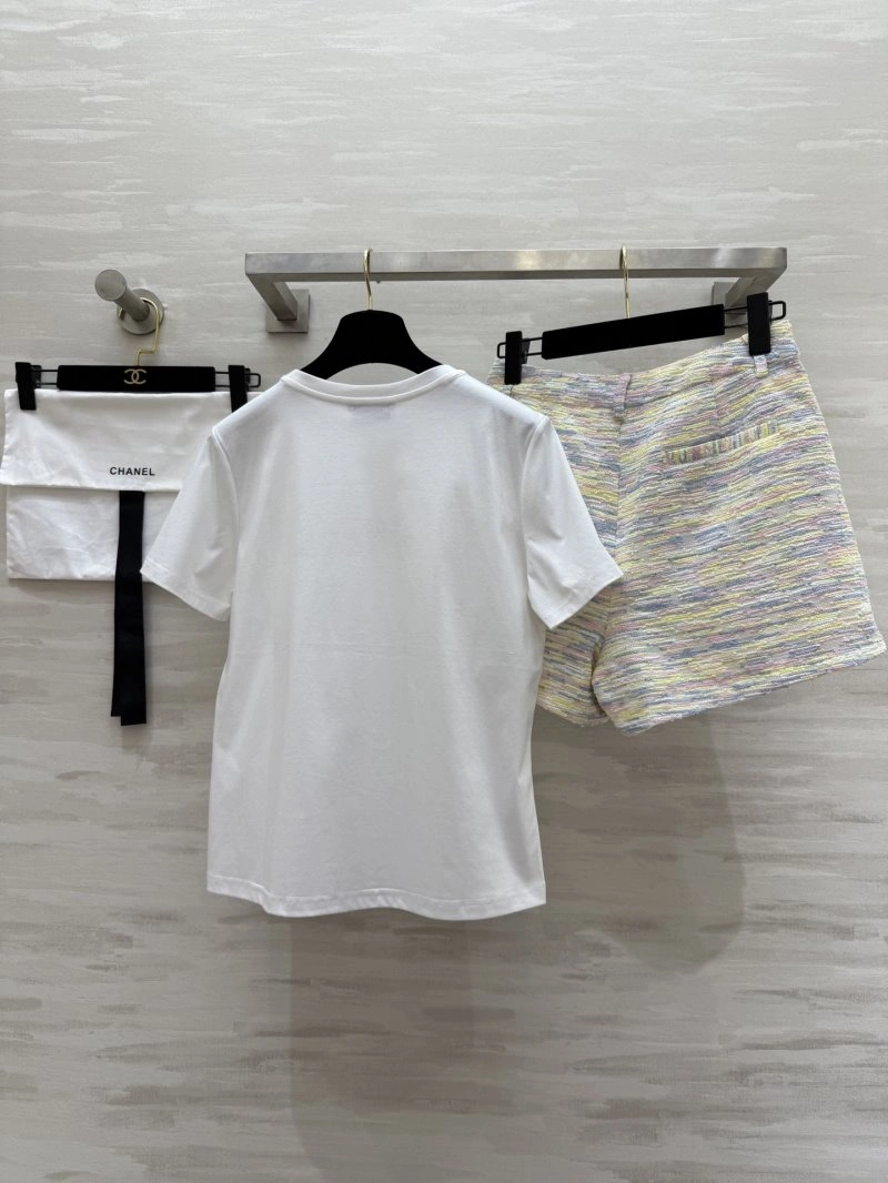 Legit Chanel Short Suits