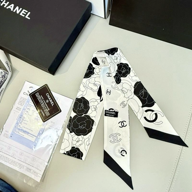 Accurate model Chanel Silk