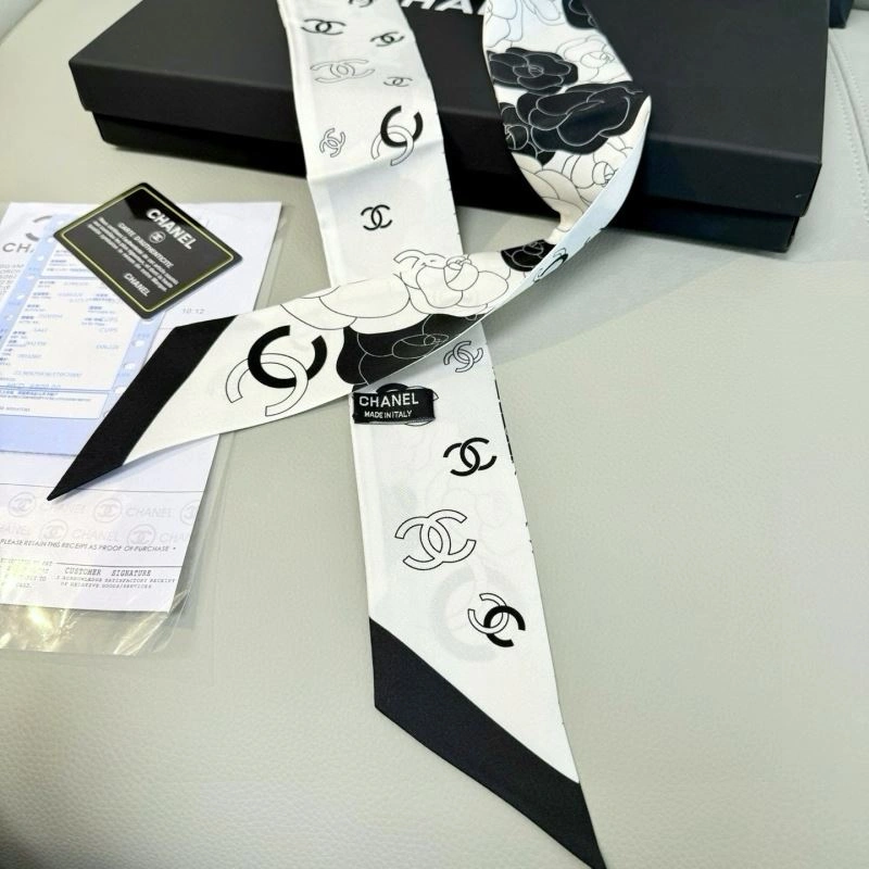 Accurate model Chanel Silk