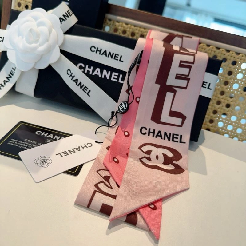 Accurate model Chanel Silk