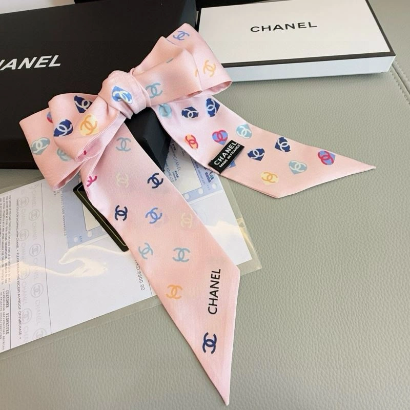 Top match Chanel Silk