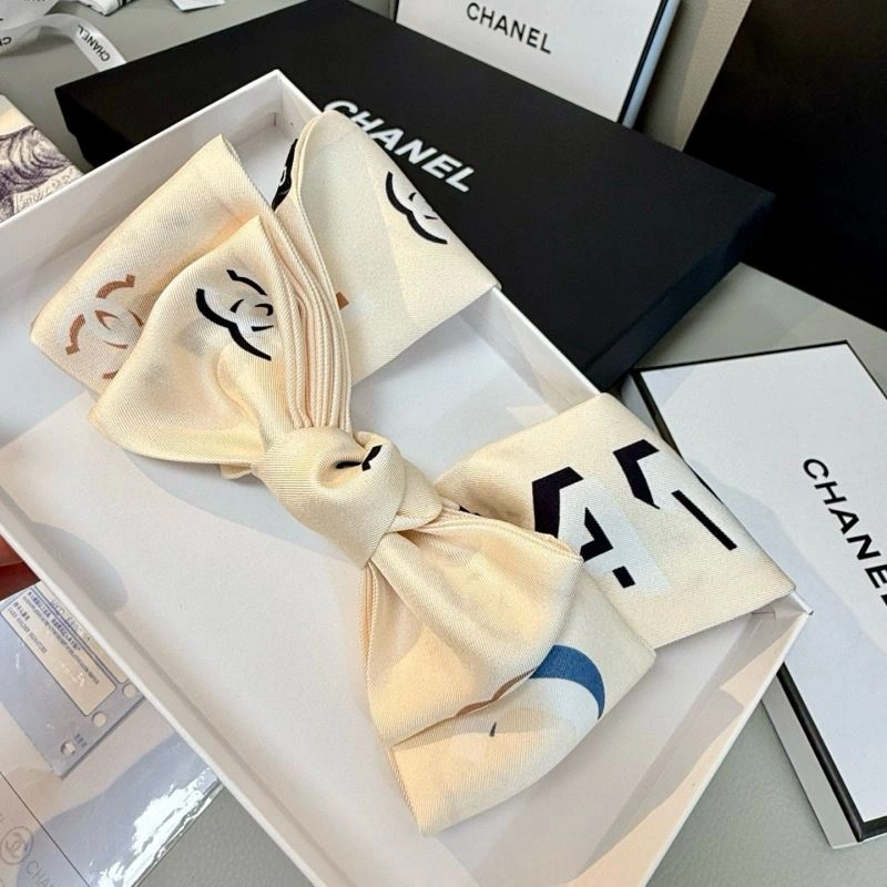 Brand-original Chanel Silk