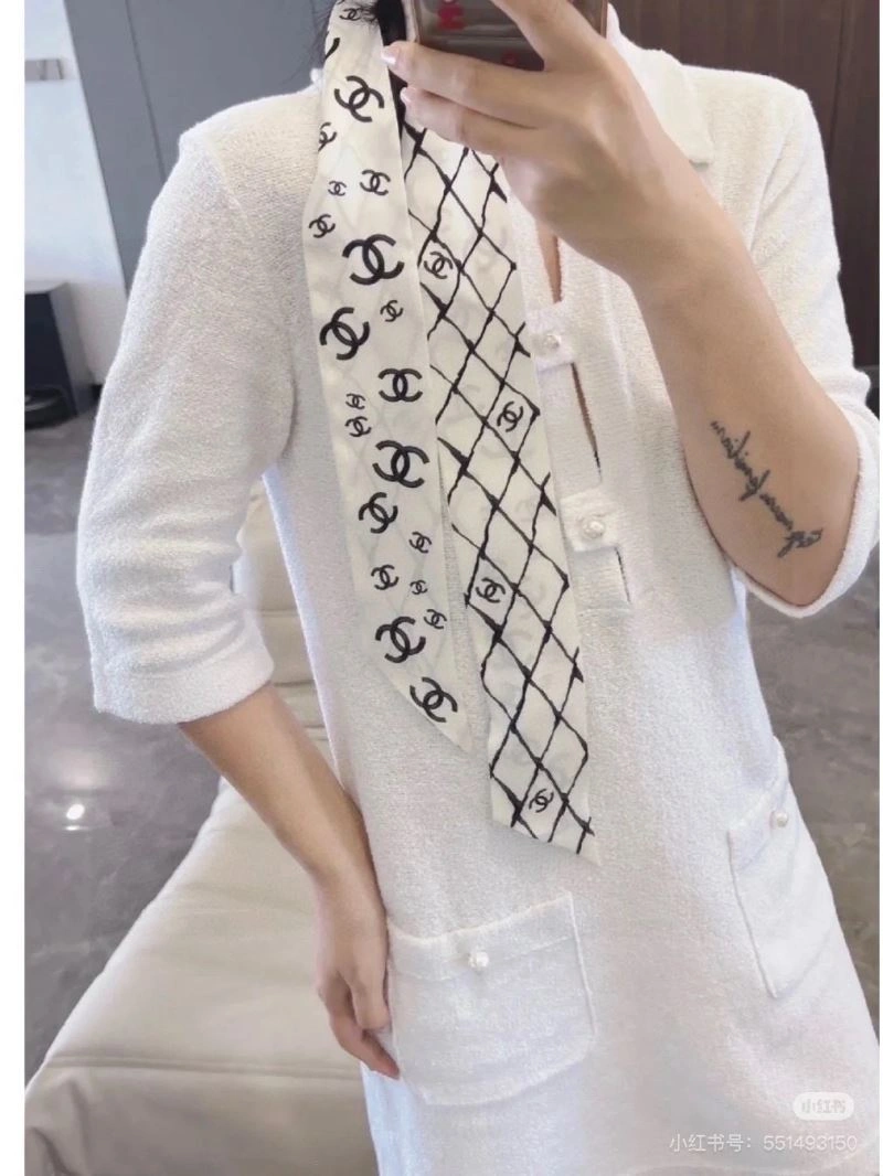 Top match Chanel Silk