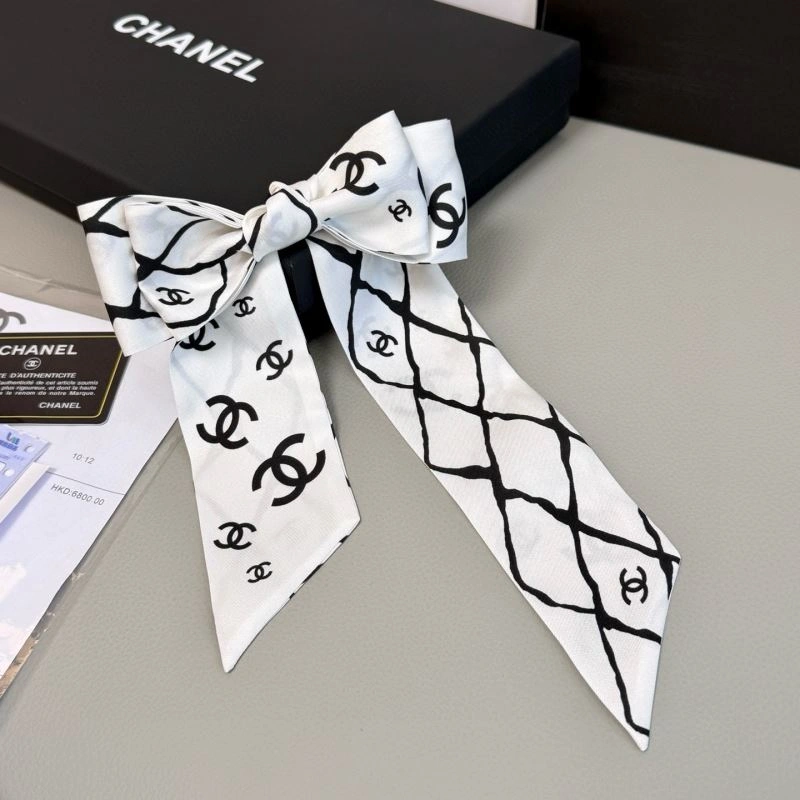 Top match Chanel Silk