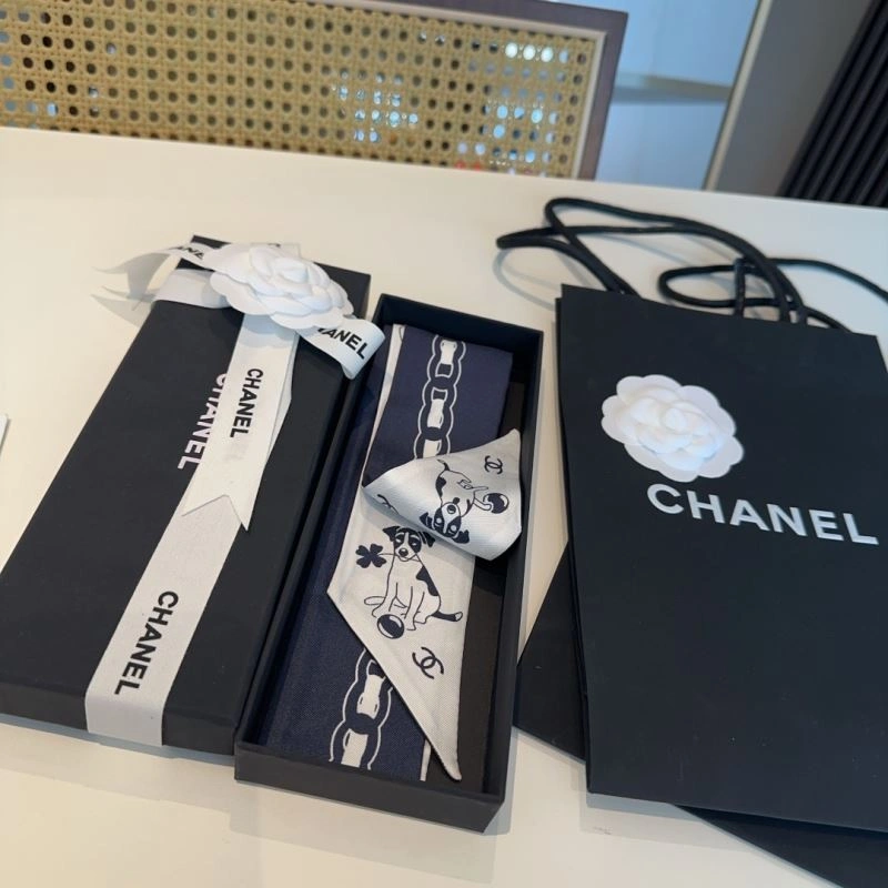 Brand-original Chanel Silk