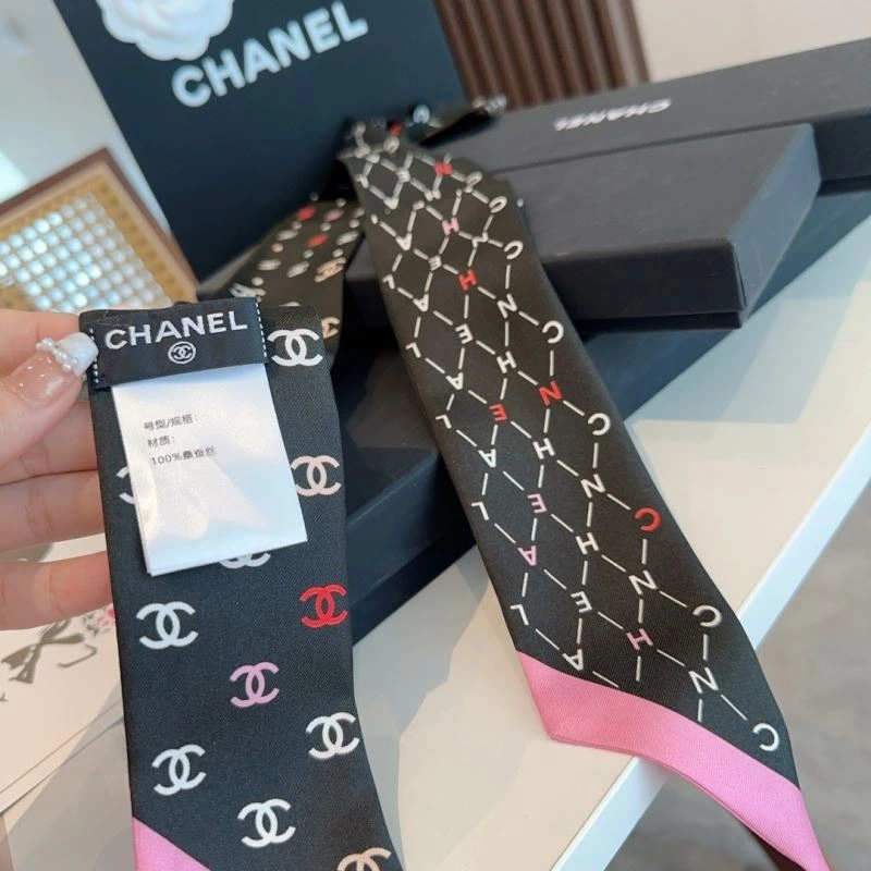 Top match Chanel Silk