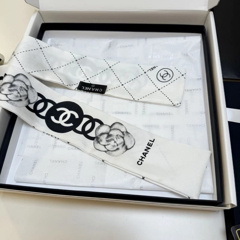 Brand-original Chanel Silk