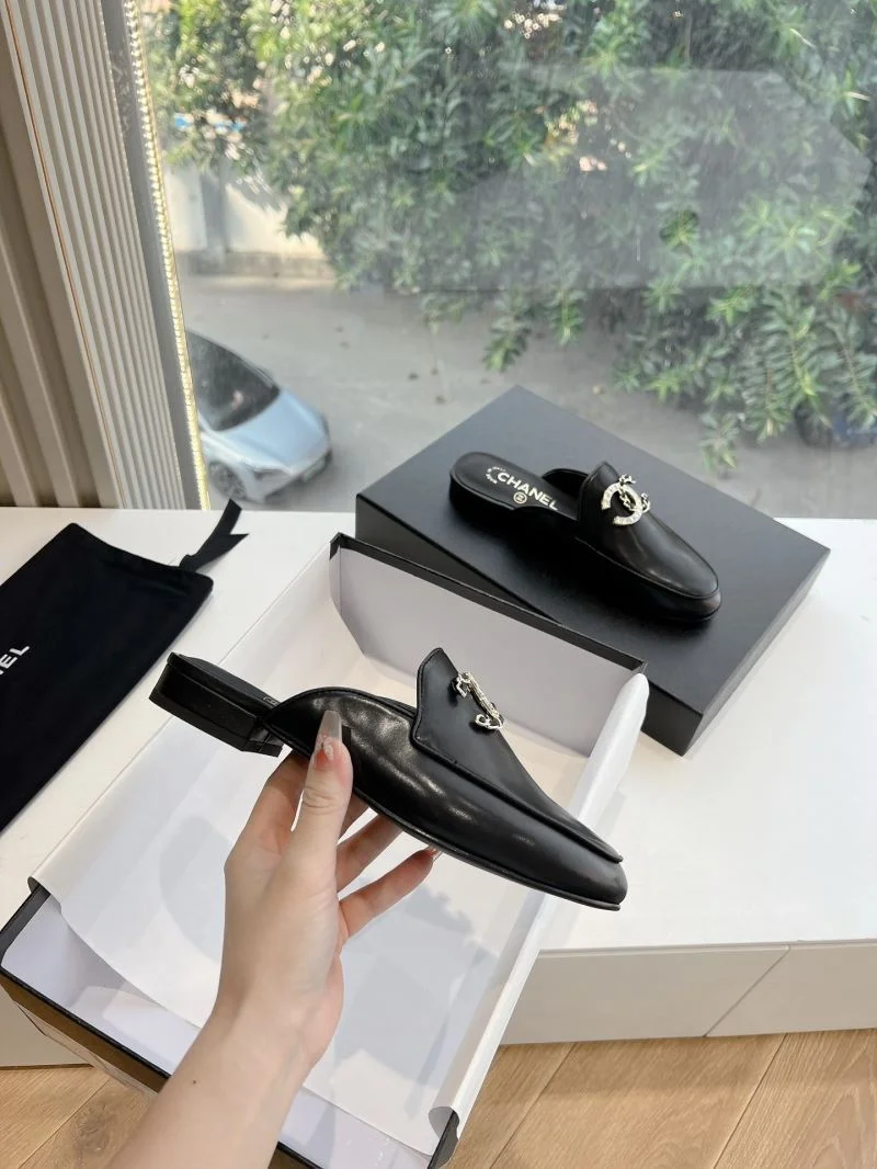Brand-original Chanel Slippers