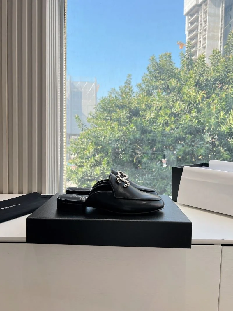 Brand-original Chanel Slippers
