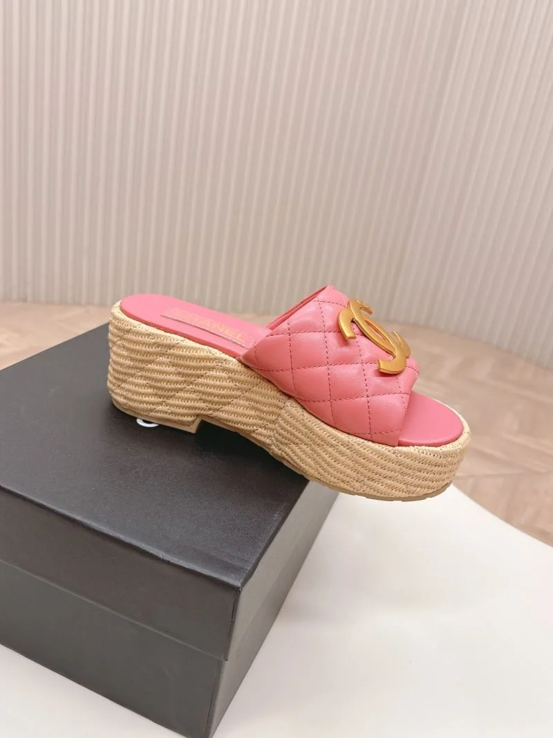 Top mirror Chanel Slippers