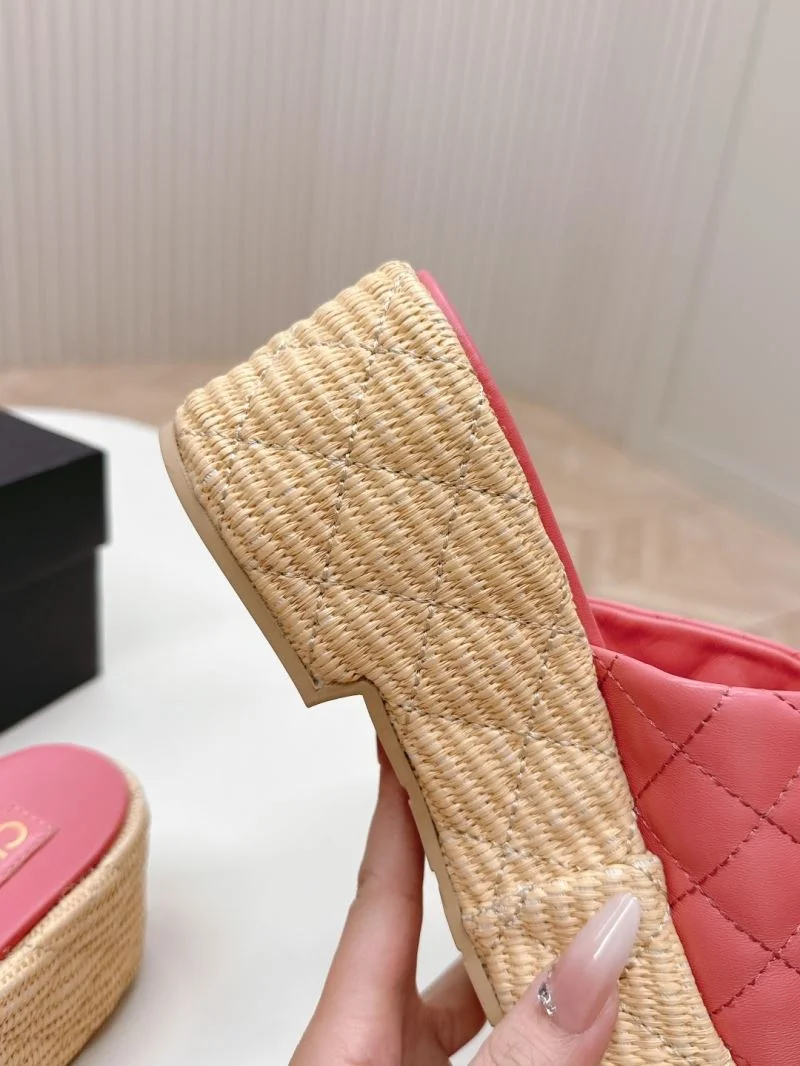Top mirror Chanel Slippers