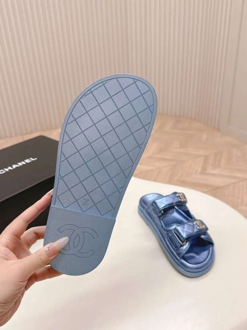 Top match Chanel Slippers
