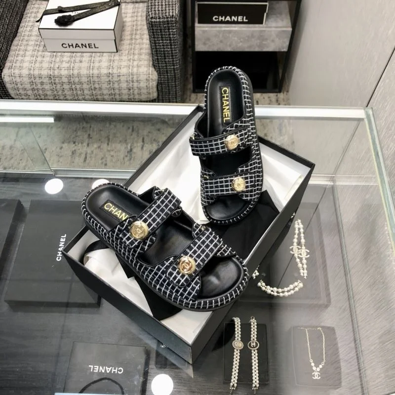 1:1 copy Chanel Slippers