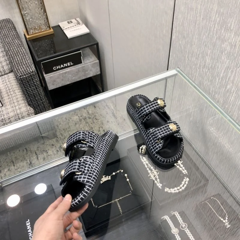 1:1 copy Chanel Slippers