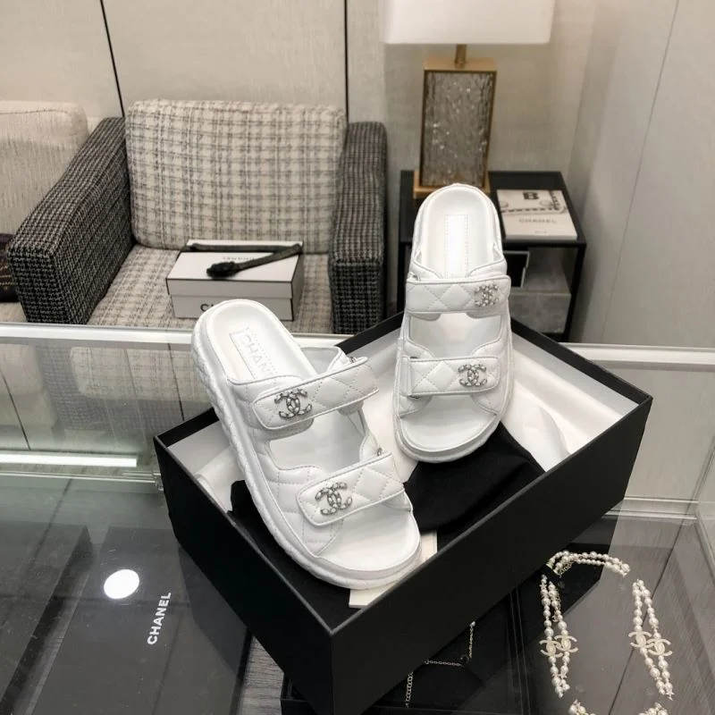 Mirror quality Chanel Slippers