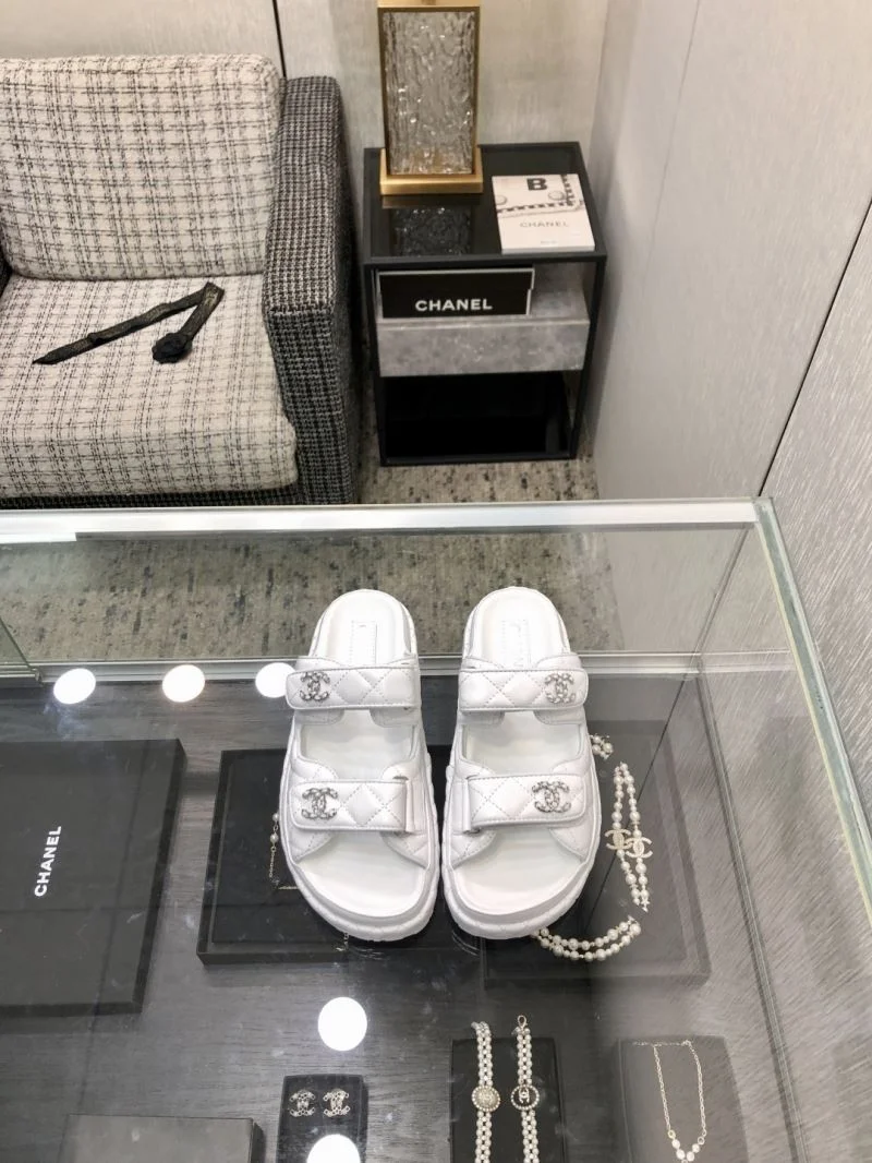 Mirror quality Chanel Slippers