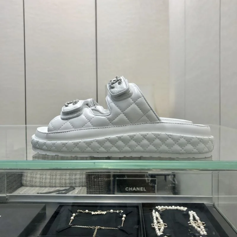 Mirror quality Chanel Slippers
