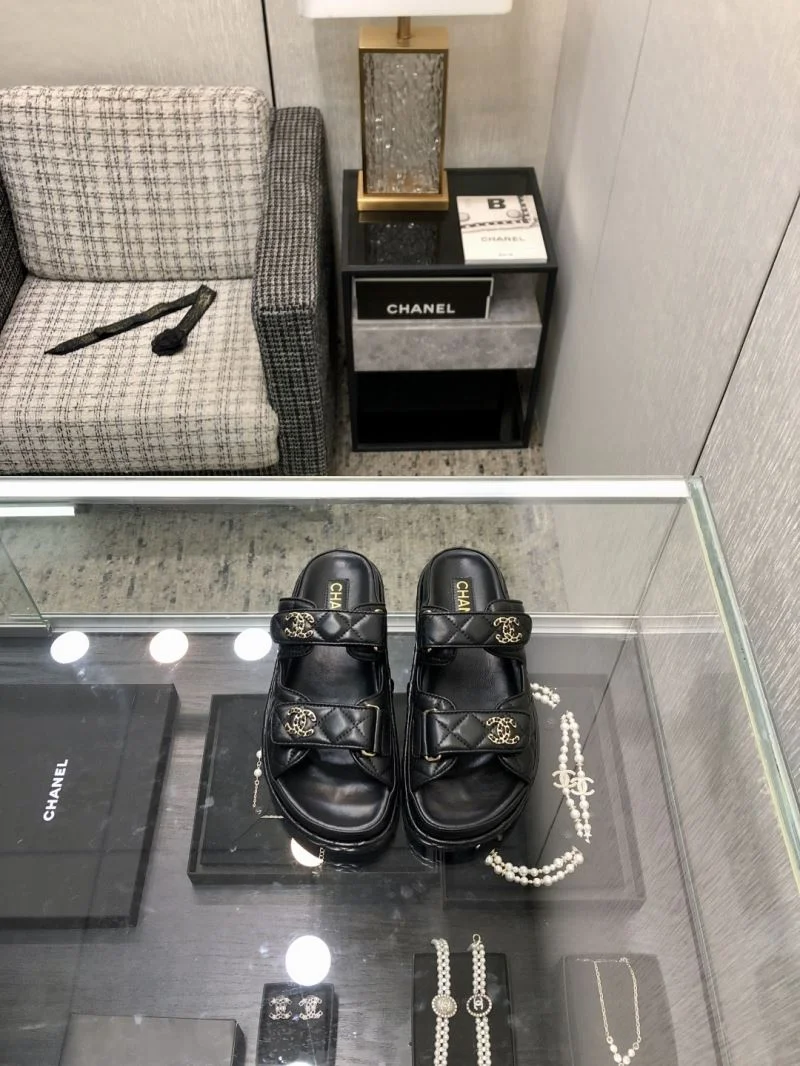 Precise copy Chanel Slippers