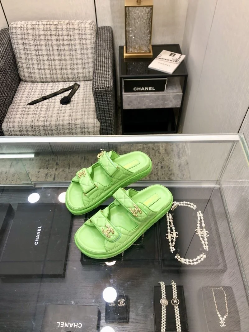 1:1 copy Chanel Slippers