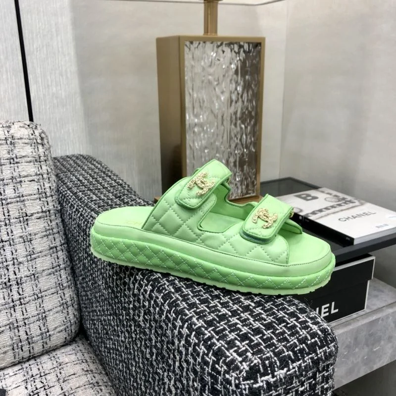 1:1 copy Chanel Slippers