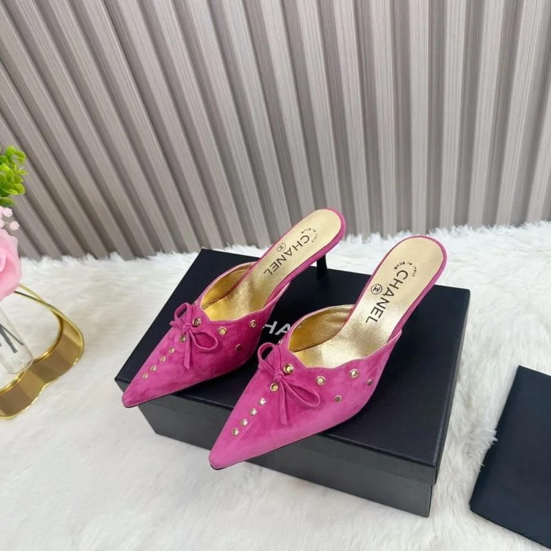 Top match Chanel Slippers