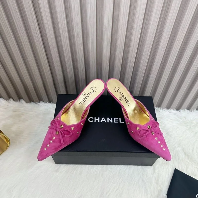 Top match Chanel Slippers