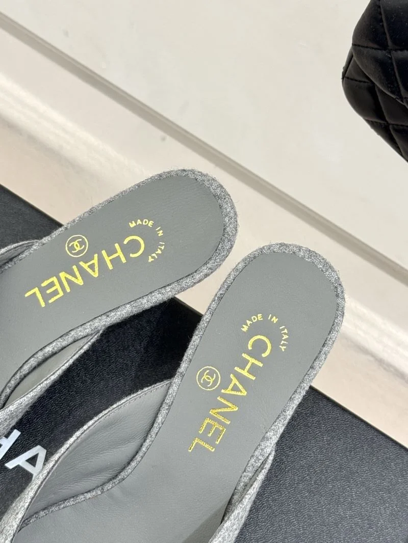 Mirror quality Chanel Slippers