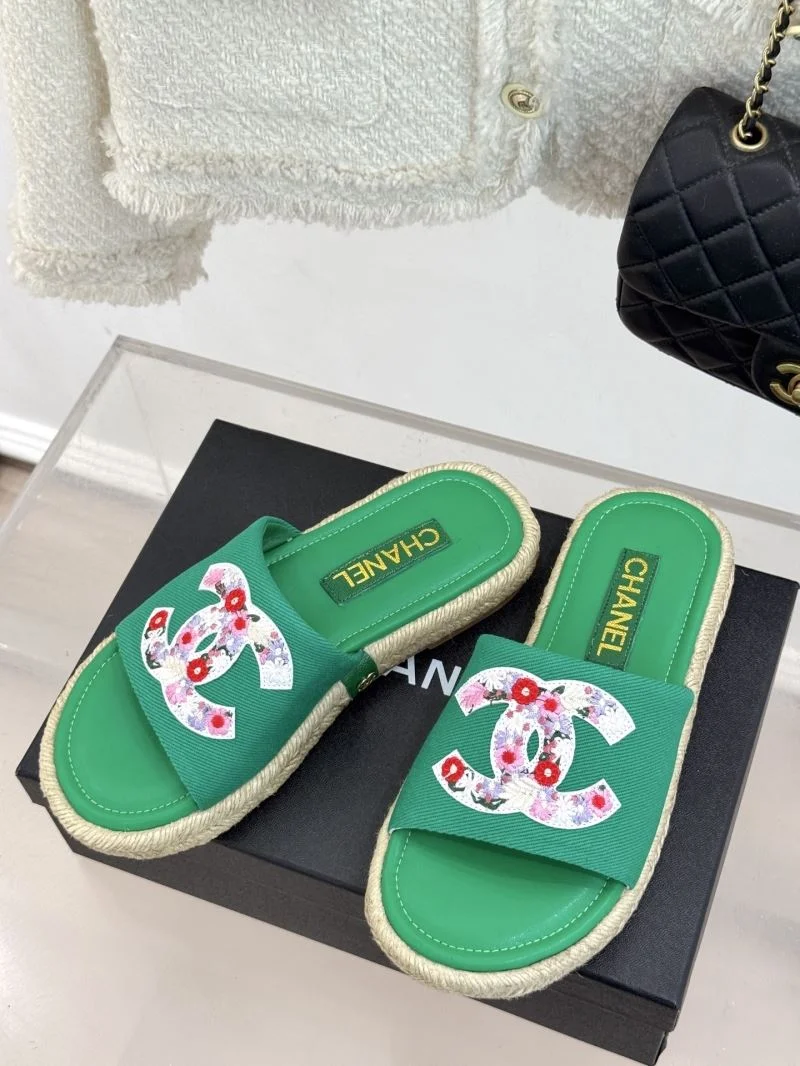 Accurate model Chanel Slippers