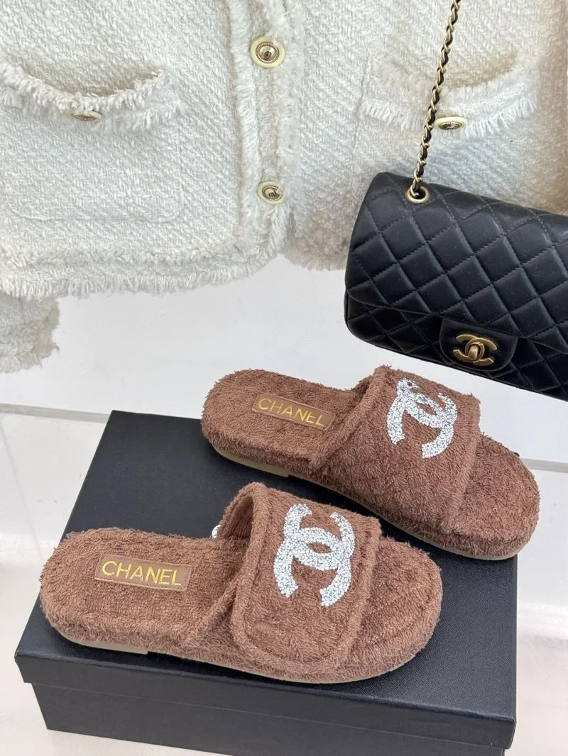 Brand-original Chanel Slippers