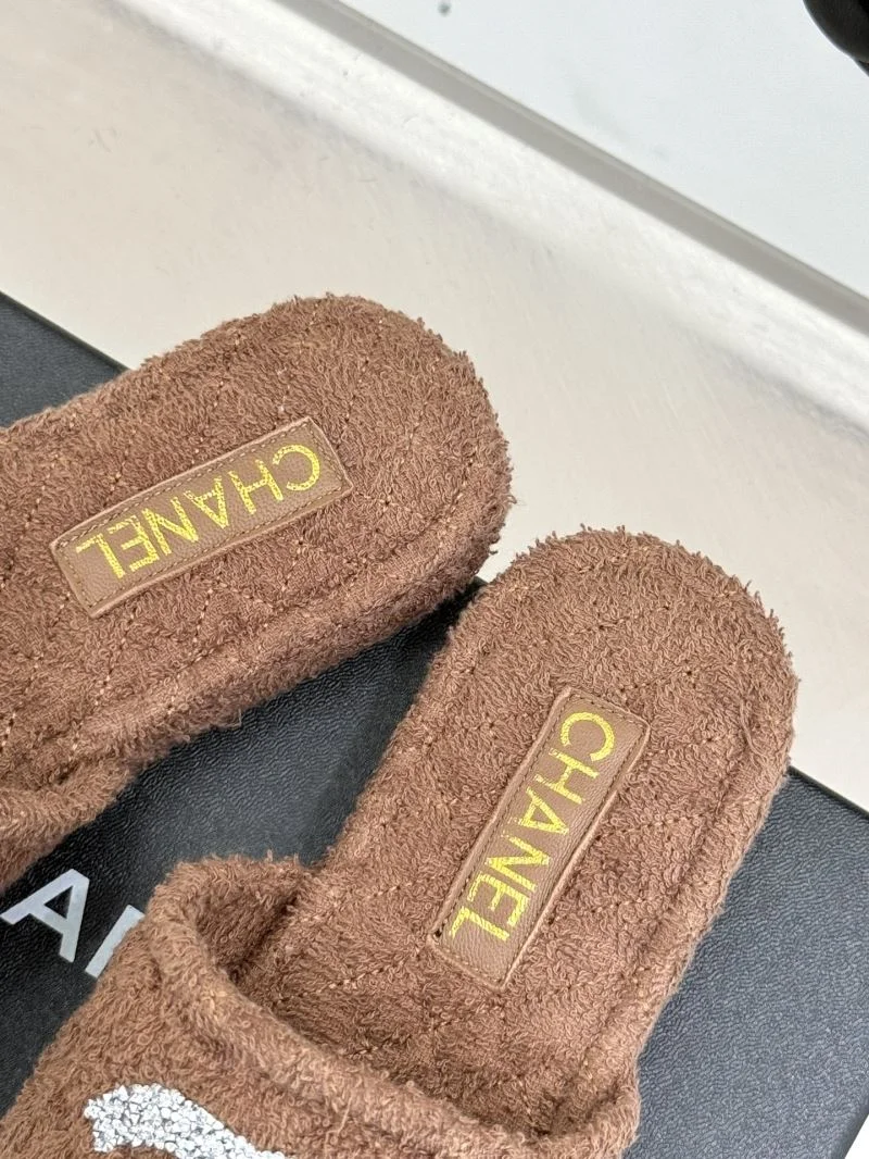 Brand-original Chanel Slippers