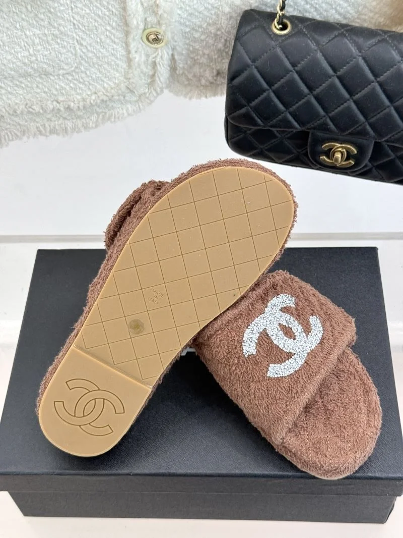 Brand-original Chanel Slippers