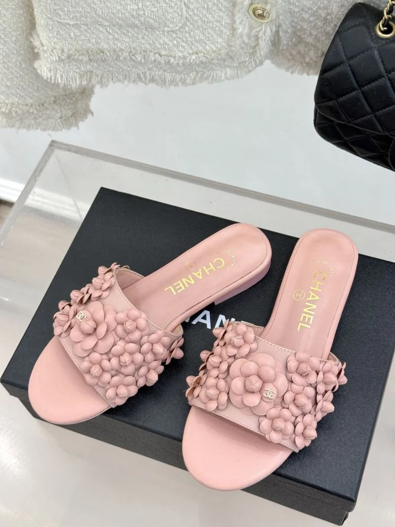 Accurate model Chanel Slippers