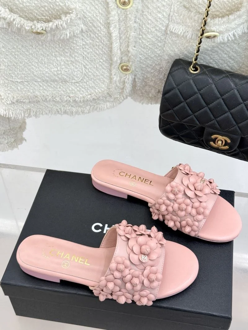 Accurate model Chanel Slippers