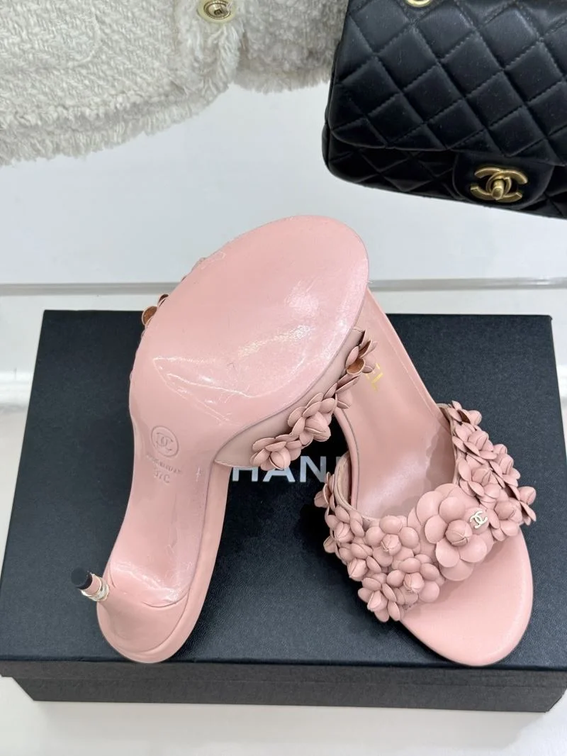 Value-priced Chanel Slippers