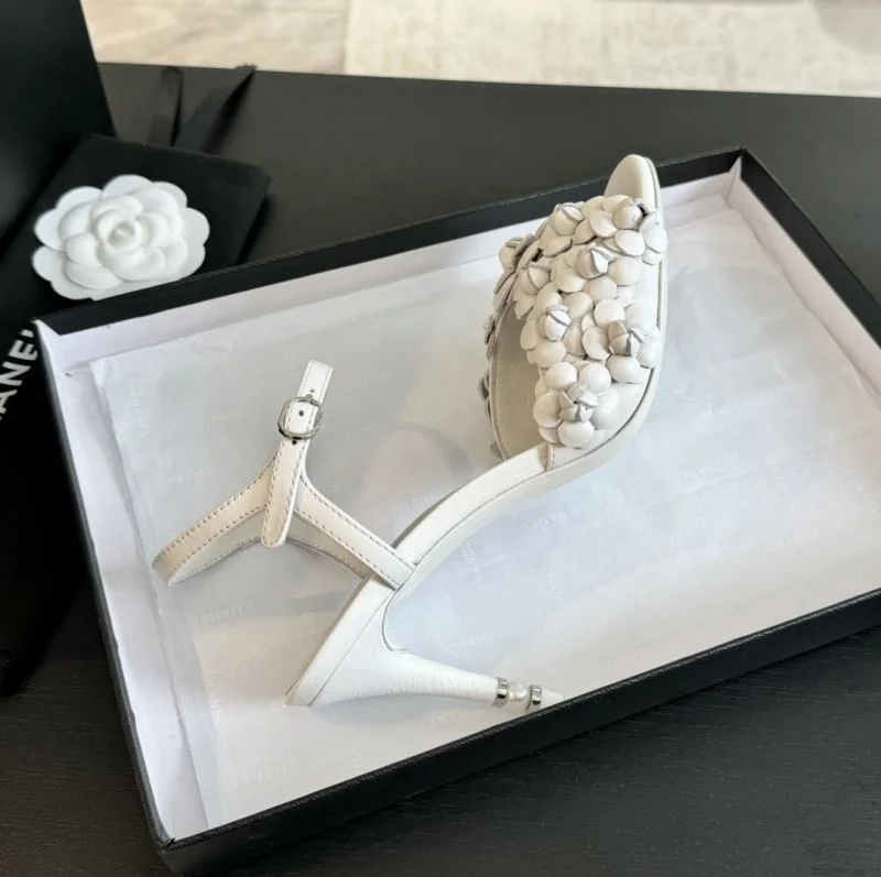 Top match Chanel Slippers