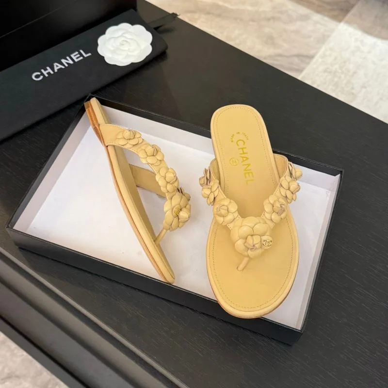 Accurate model Chanel Slippers