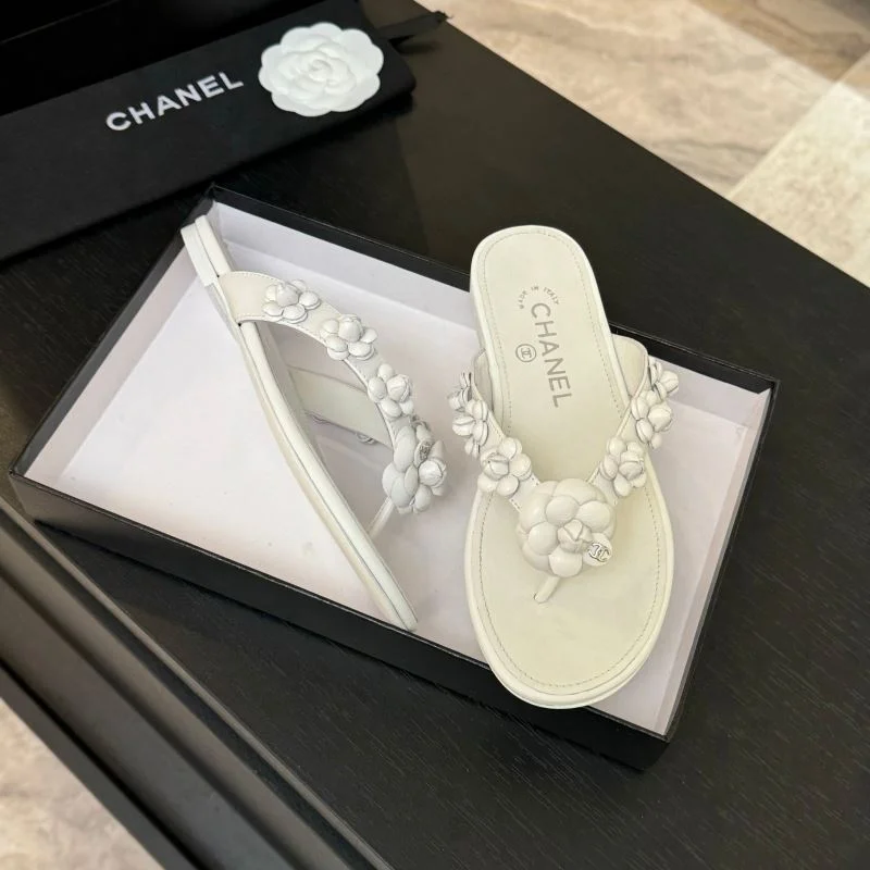 Mirror quality Chanel Slippers